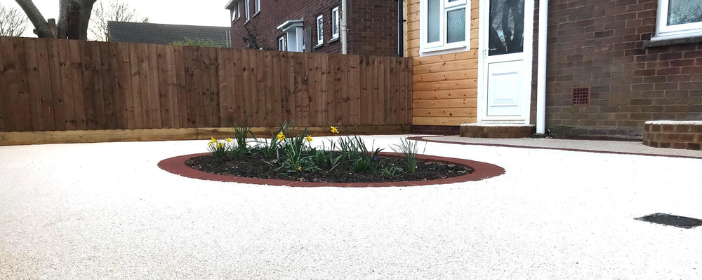 Resin Driveway Edging Inspiration | Resin Suppliers